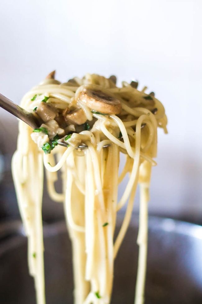 Creamy Mushroom Spaghetti - Erren's Kitchen