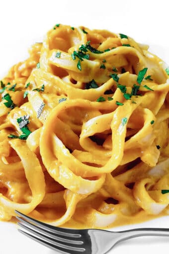 Tagliarini with Saffron Cream Sauce