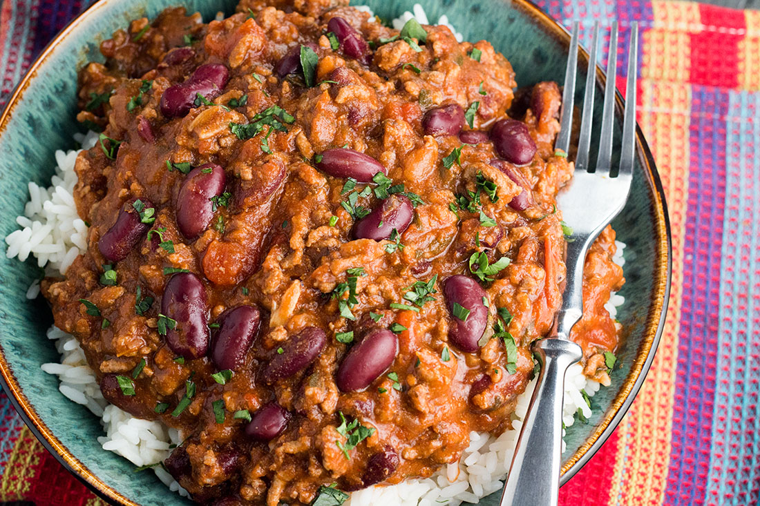Classic Chili Con Carne - Delicious comfort food at it's finest!