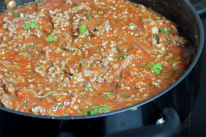 Greek Style Meat Sauce - Erren's Kitchen