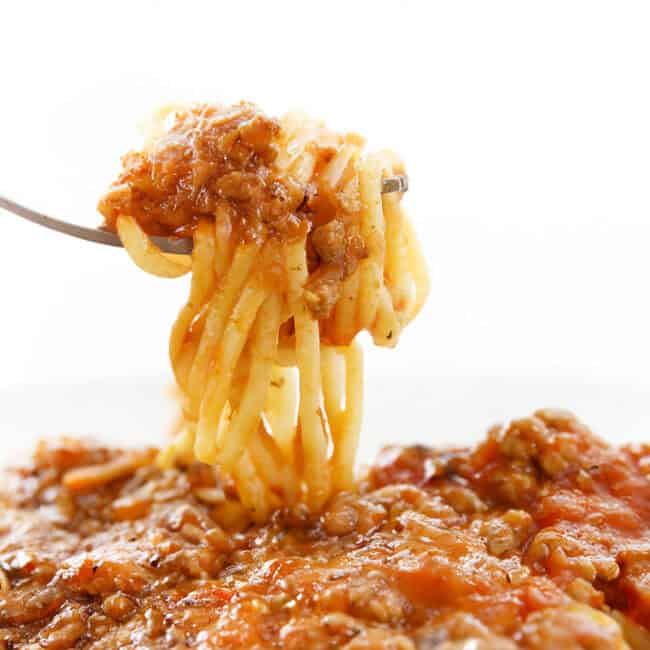 Quick & Easy Spaghetti Bolognese - Erren's Kitchen