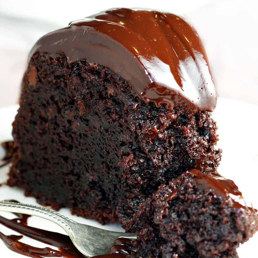 Chocolate Mayonnaise Cake - Erren's Kitchen