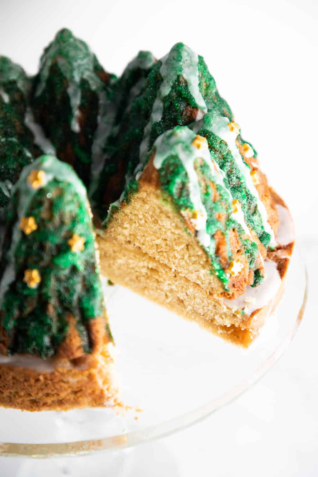 Easy Christmas Tree Cake - Erren's Kitchen