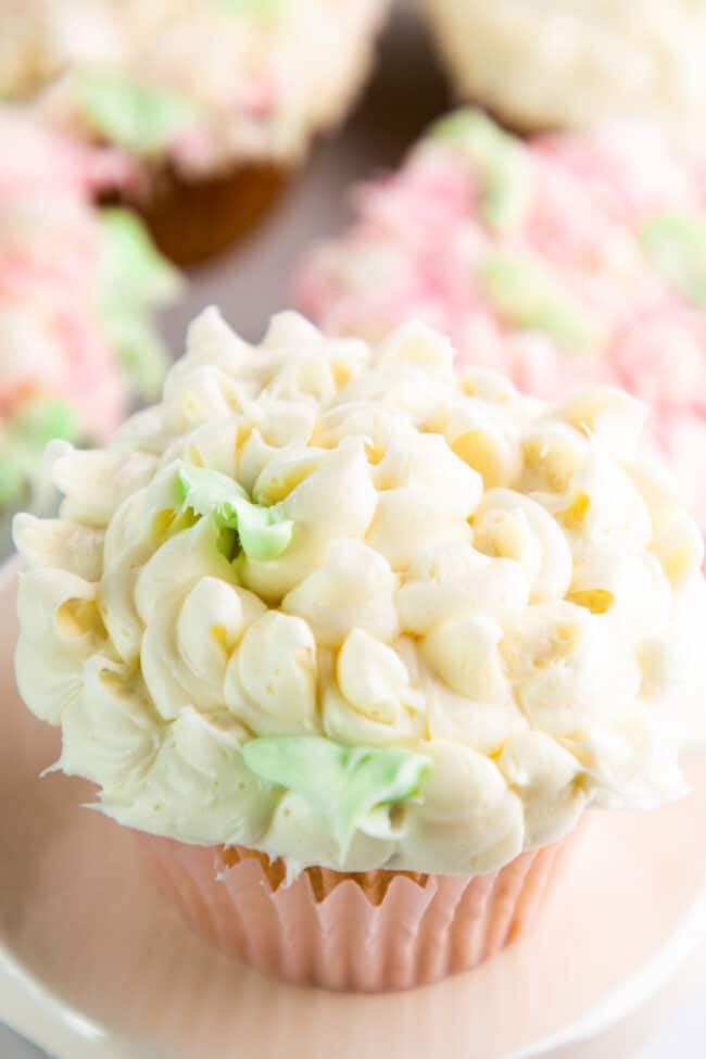 Easy Flower Cupcakes
