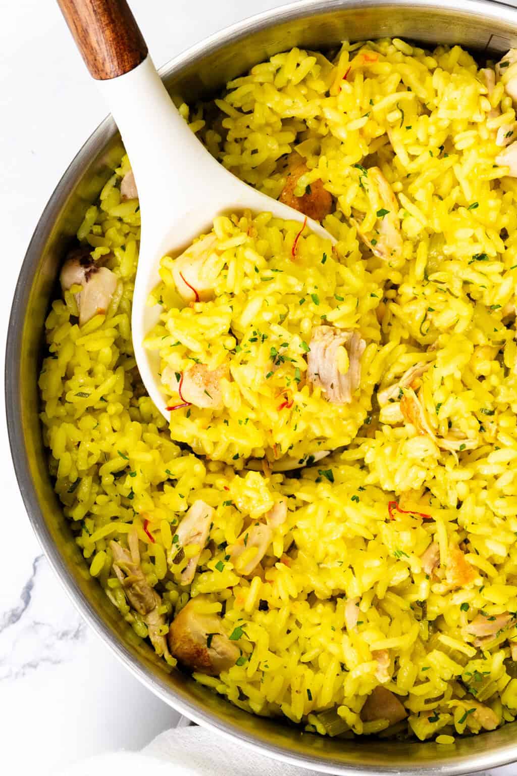 One Pot Chicken and Yellow Rice
