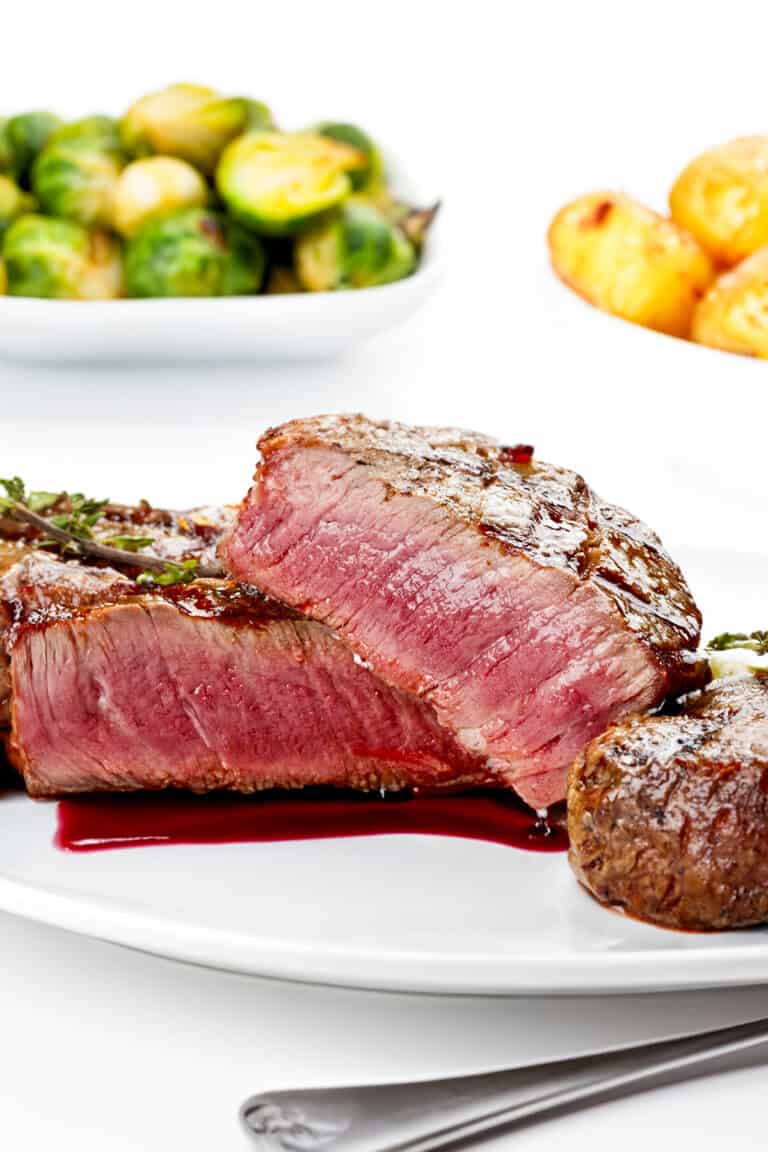 Perfectly Grilled Filet Mignon