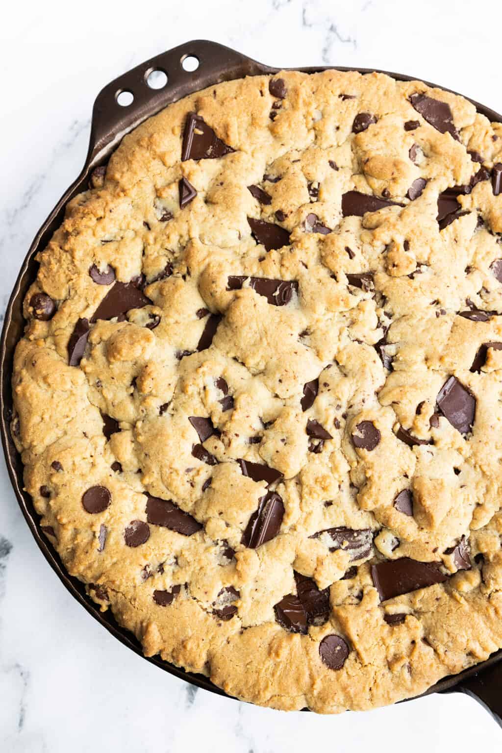 Pizookie Skillet Cookie