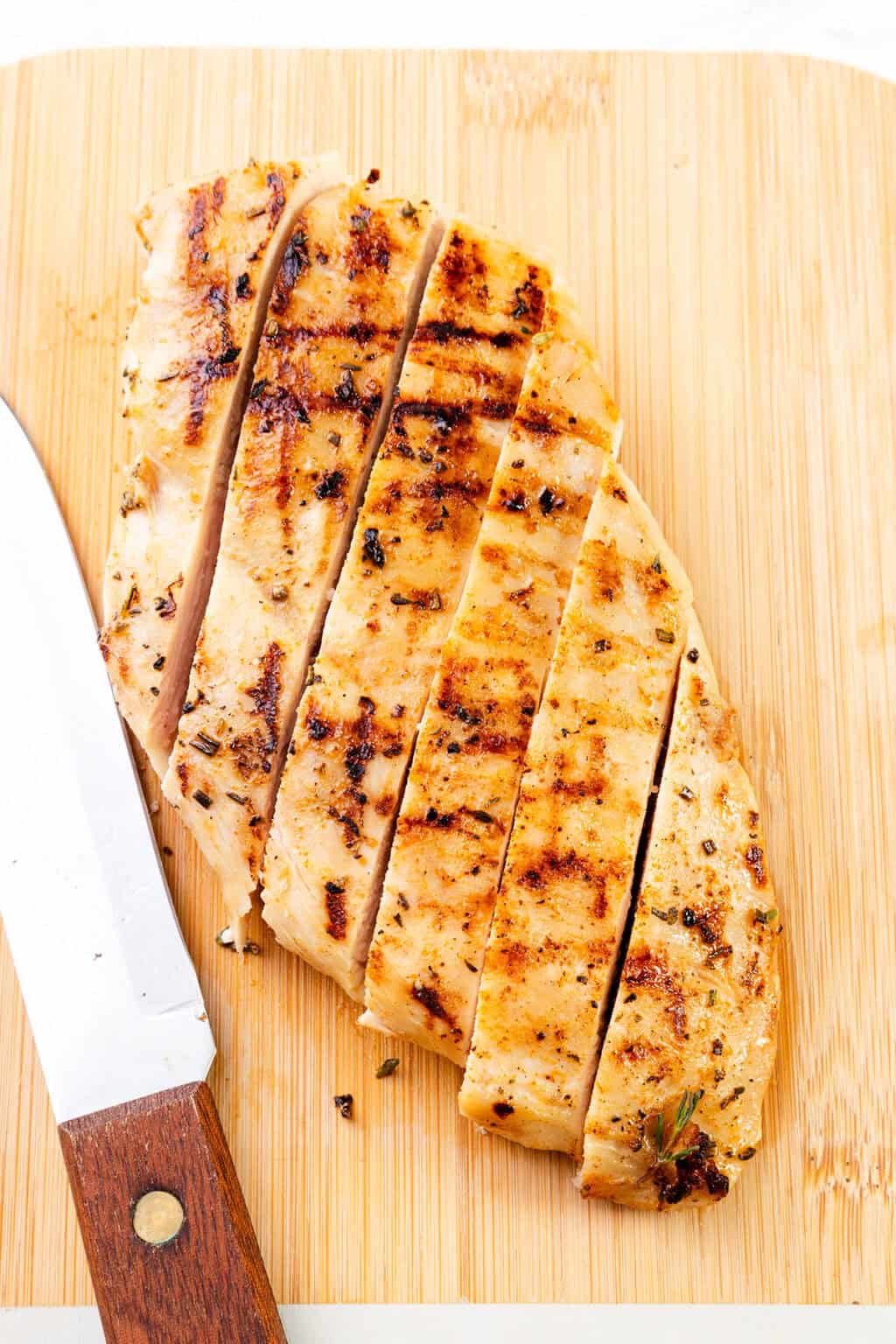 Juicy Brined Grilled Chicken Breasts